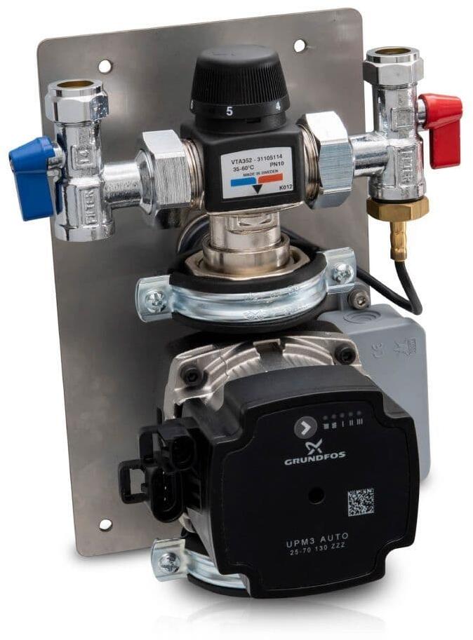 Grundfos Single Circuit Pump & Esbe Mixing Valve Unit - Element Shop